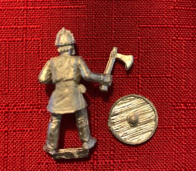 BG-VKG011 Viking with axe - BrigadeGamesMinis.com